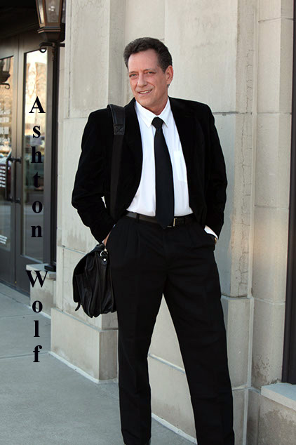 Ashton Wolf On-Line